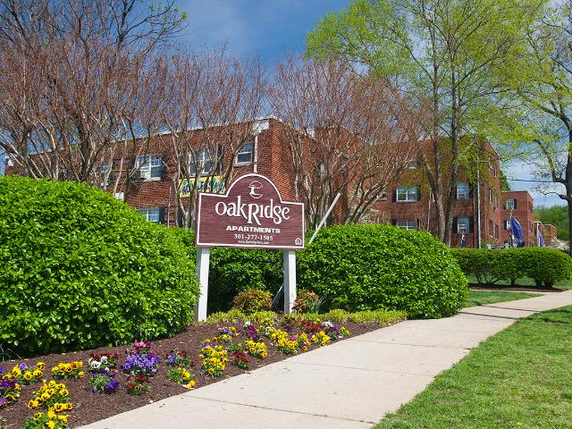 2 BR, 1 BA Apartment 5510 Madison St Unit 54155203, Riverdale, MD 20737
