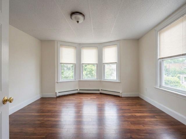 2 BR, 1 BA Apartment 55 Myrtle St, Portland, ME 04101