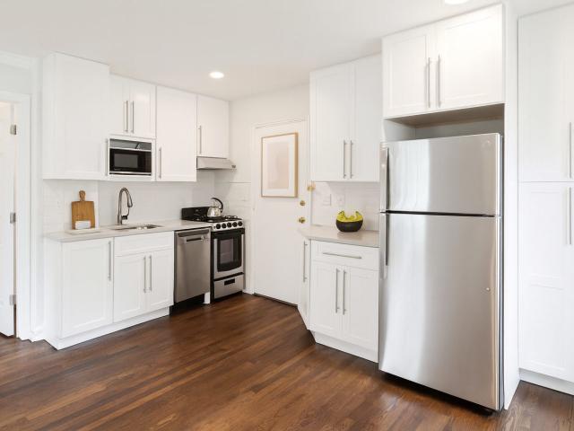 2 BR, 1 BA Apartment 55 N Mountain Avenue Unit A05, Montclair, NJ 07042
