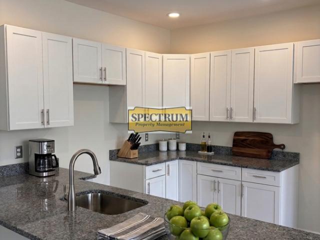 2 BR, 1 BA Apartment 55 Gale Ct 103, Lewiston, ME 04240