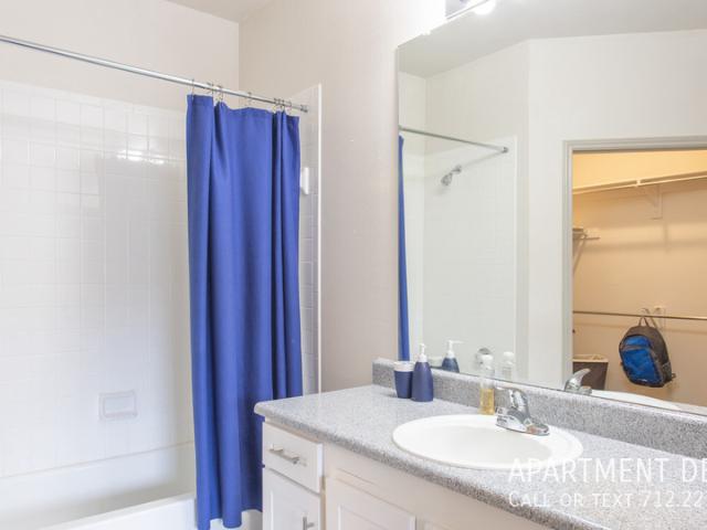 2 BR, 1 BA Apartment 561 Bowers BlvdÂ, Huntsville, TX 77340