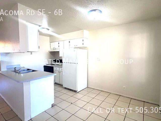 2 BR, 1 BA Apartment 5621 Acoma Rd SE, Albuquerque, NM 87108