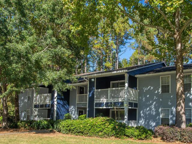 2 BR, 1 BA Apartment 5650 Hillandale Dr Unit 1109, Lithonia, GA 30058