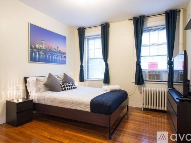2 BR, 1 BA Apartment 56 Queensberry St, Unit 3, Boston, MA 02215