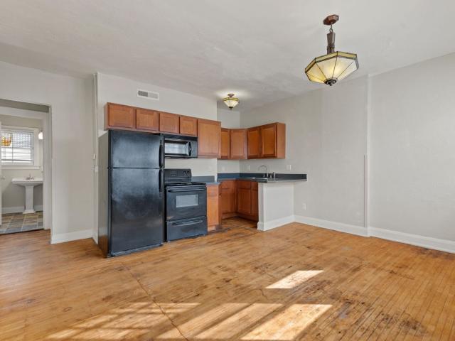 2 BR, 1 BA Apartment 5703 E Washington Street 24, Indianapolis, IN 46219
