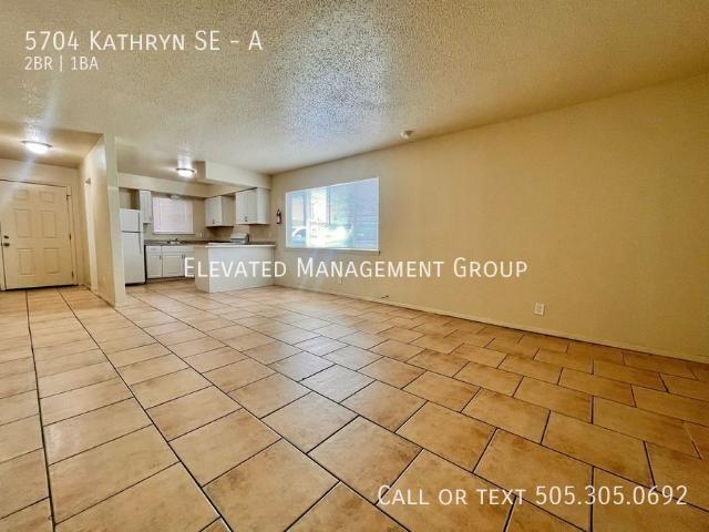 2 BR, 1 BA Apartment 5704 Kathryn SE, Albuquerque, NM 87108