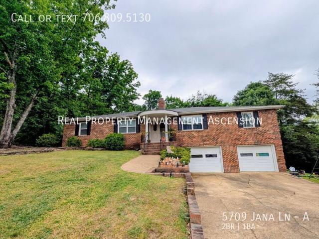 2 BR, 1 BA Apartment 5709 Jana Ln, Hixson, TN 37343