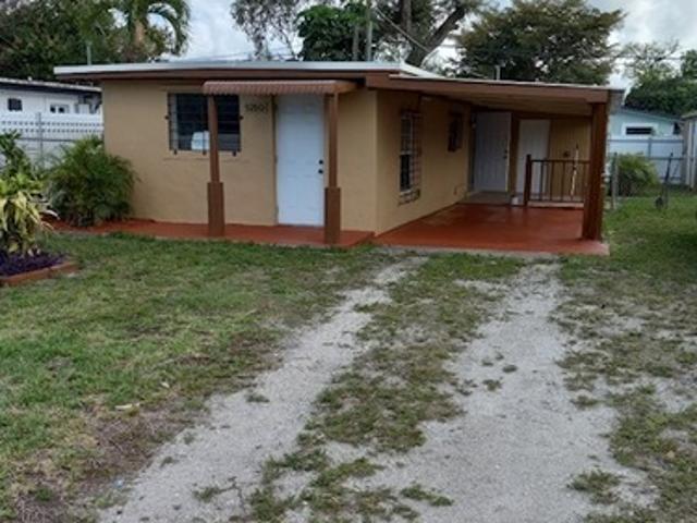 2 BR, 1 BA Apartment 5710 Southwest 38th Street, West Park, FL 33023