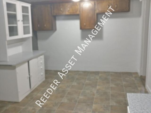 2 BR, 1 BA Apartment 571 Boulevard Downstairs, Logan, UT 84321