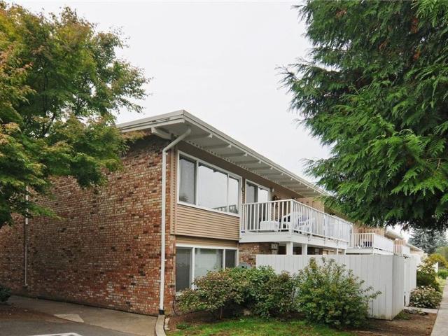 2 BR, 1 BA Apartment 5722 122nd Pl SE, Bellevue, WA 98006