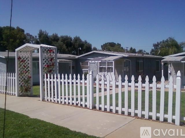 2 BR, 1 BA Apartment 572 Durham St, El Cajon, CA 92019