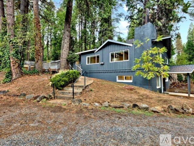 2 BR, 1 BA Apartment 5731 Pony Express Trail, Pollock Pines, CA 95726