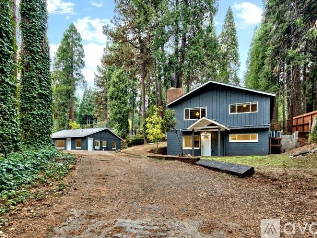 2 BR, 1 BA Apartment 5731 Pony Express Trail, Unit B, Pollock Pines, CA 95726