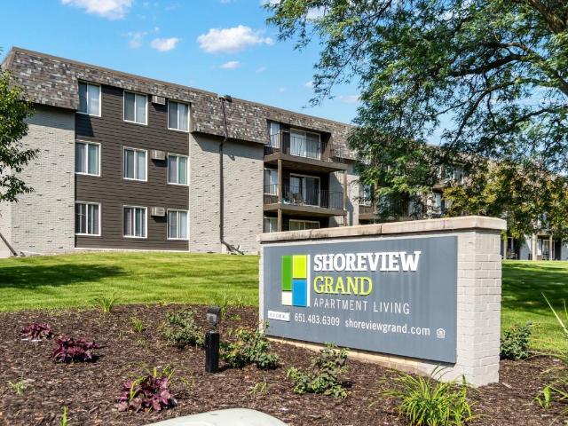 2 BR, 1 BA Apartment 577 Harriet Avenue Unit 0709, Saint Paul, MN 55126