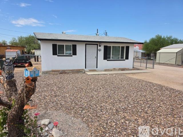2 BR, 1 BA Apartment 574 S Park St Unit B, Florence, AZ 85132