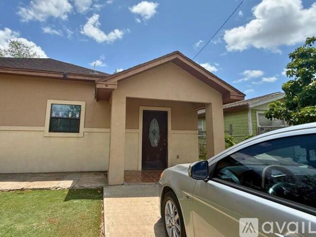 2 BR, 1 BA Apartment 5774 Paso Real Dr, Unit A, Brownsville, TX 78521