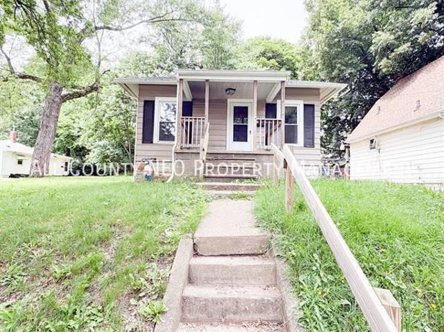 2 BR, 1 BA Apartment 580 Winans Ave Akron, OH 44306