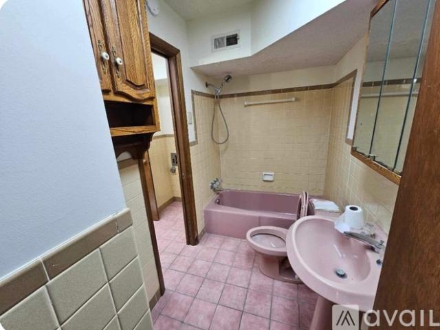 1 BR, 1 BA Apartment 5831 W 25th St, Unit 1, Indianapolis, IN 46224
