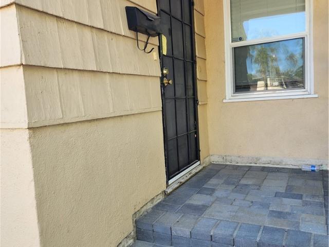 2 BR, 1 BA Apartment 5834 Balcom Avenue, Encino, CA 91316