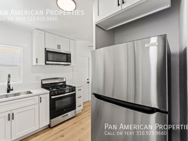 2 BR, 1 BA Apartment 5839 Bonfair Ave, Lakewood, CA 90712