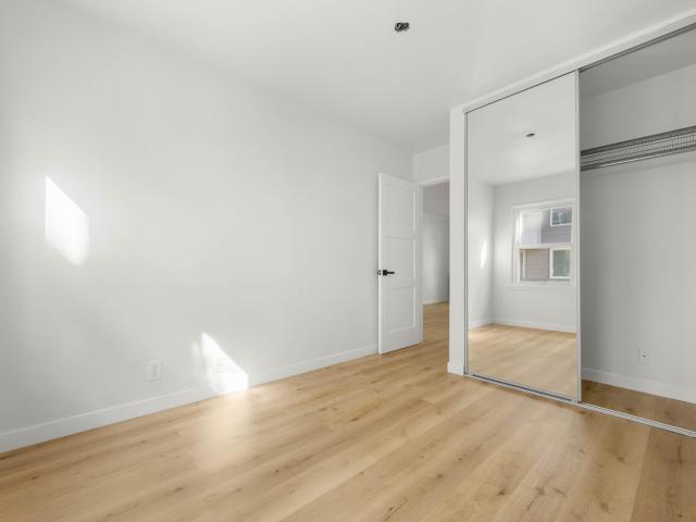 2 BR, 1 BA Apartment 5846.5 W 88th St, Los Angeles, CA 90045