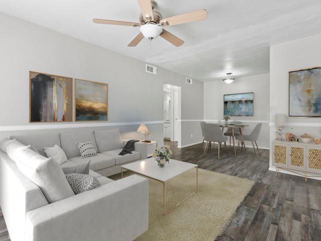 2 BR, 1 BA Apartment 5850 Highland Hills Dr Unit 231, Dallas, TX 75241