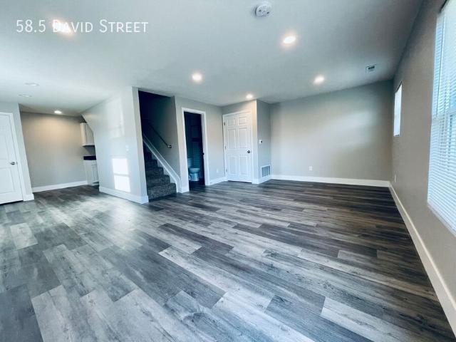 2 BR, 1 BA Apartment 58.5 David Street, Delaware, OH 43015