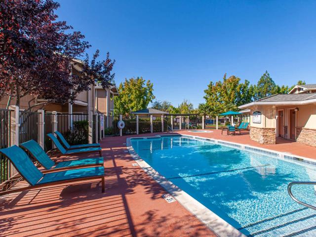 2 BR, 1 BA Apartment 591 Peabody Rd Unit 119, Vacaville, CA 95687
