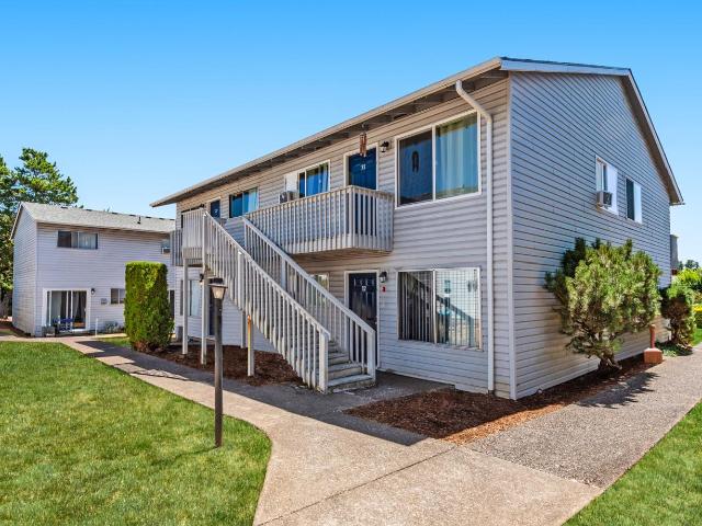 2 BR, 1 BA Apartment 595 May St Unit 09, Oregon City, OR 97045