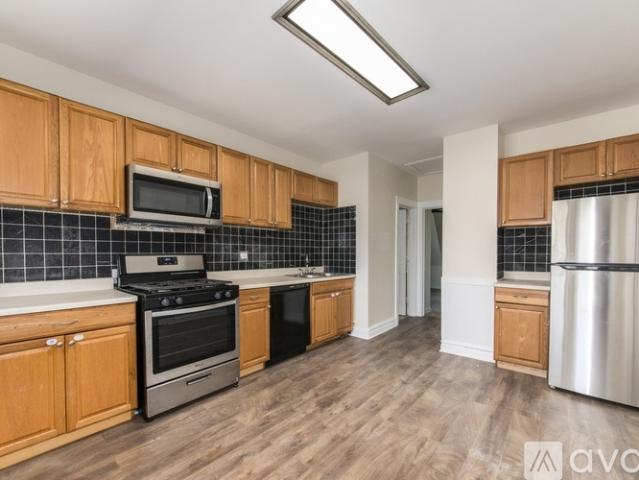 2 BR, 1 BA Apartment 5008 North Cicero Avenue, Unit Unit 2, Chicago, IL 60630