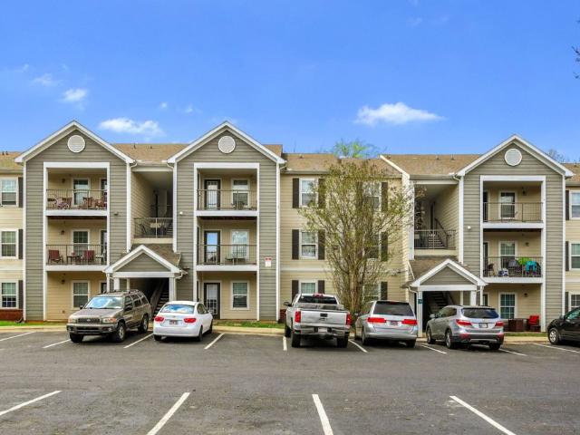 2 BR, 1 BA Apartment 500 Kraft St Unit 2 223, Clarksville, TN 37040