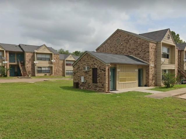 2 BR, 1 BA Apartment 500 S. Cindy Lane, La Grange, TX 78945