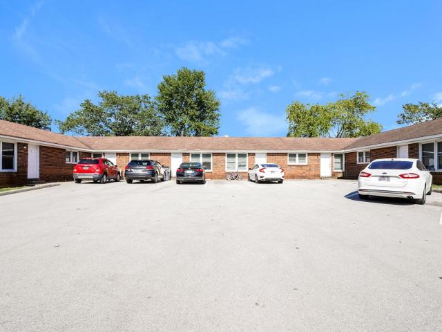 2 BR, 1 BA Apartment 500 Skyline Dr, Mcminnville, TN 37110