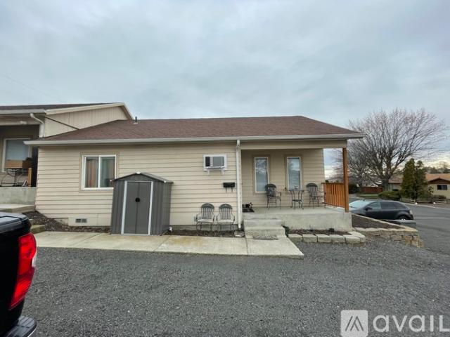 2 BR, 1 BA Apartment 505 W 3rd Ave, Unit 2, Ritzville, WA 99169