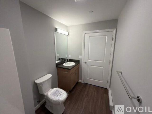 2 BR, 1 BA Apartment 505 Market Street, Unit 33, Lowell, MA 01854