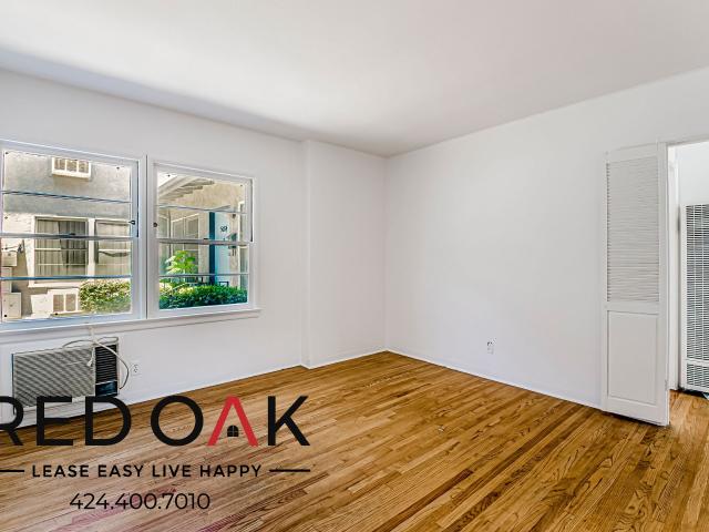 2 BR, 1 BA Apartment 5080 Hermosa Avenue, Los Angeles, CA 90041