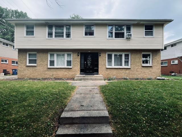 2 BR, 1 BA Apartment 508 Greenfield Road, Racine, WI 53402
