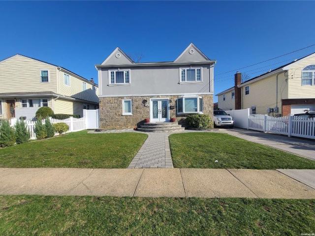 2 BR, 1 BA Apartment 50 Carroll St, Roosevelt, NY 11575