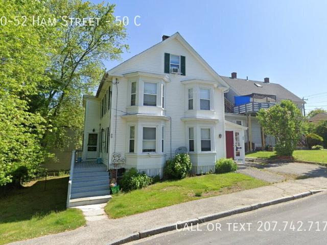 2 BR, 1 BA Apartment 50 52 Ham Street, Dover, NH 03820