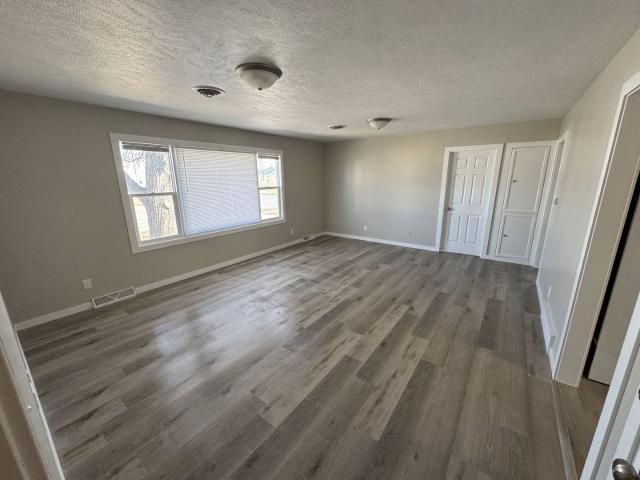 2 BR, 1 BA Apartment 510 S 1st St Norfolk, NE 68701