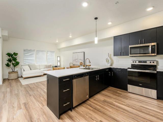 2 BR, 1 BA Apartment 5127 La Bounty Drive Unit 109, Ferndale, WA 98248