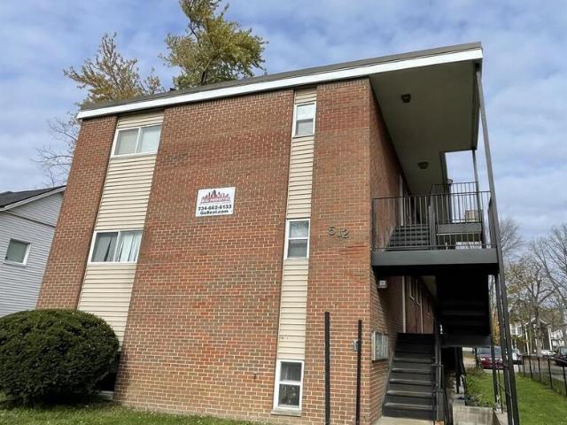 2 BR, 1 BA Apartment 512 Washtenaw Ave. Apt Ypsilanti, MI 48197