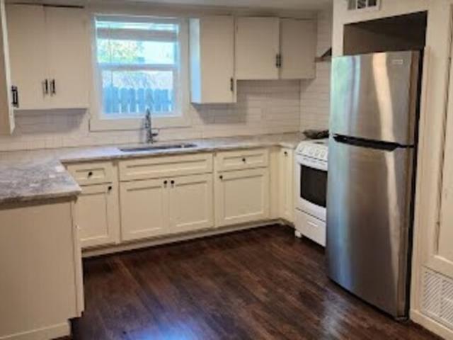 2 BR, 1 BA Apartment 517 Highland Avenue, Unit C, Waxahachie, TX 75165