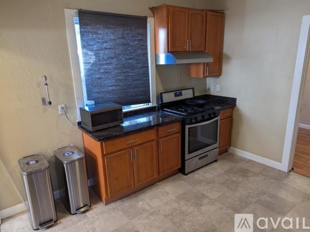 2 BR, 1 BA Apartment 516 Lewis St, Unit 516, Oakland, CA 94607