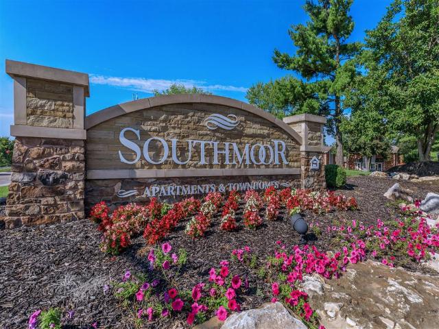 2 BR, 1 BA Apartment 5182 Golf Ridge Ln Unit 5651F, Saint Louis, MO 63128