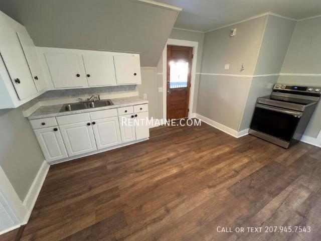 2 BR, 1 BA Apartment 51 Bosworth St. Apt Old Town, ME 04468