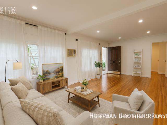 2 BR, 1 BA Apartment 523 S Coronado St, Los Angeles, CA 90057