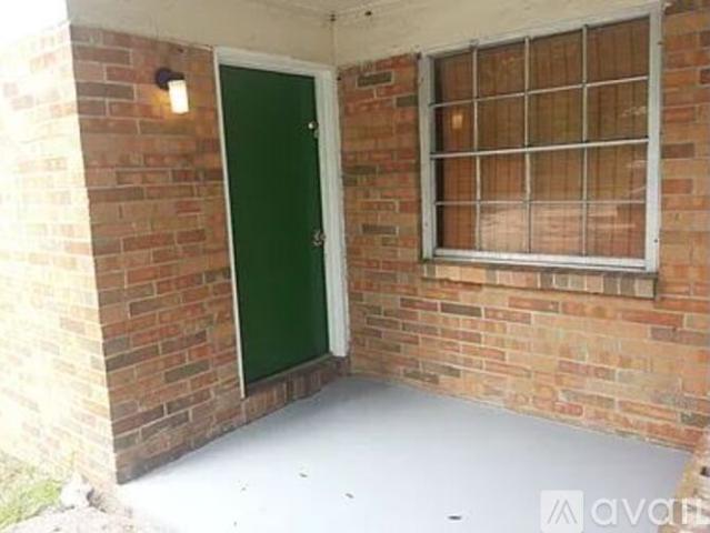 2 BR, 1 BA Apartment 5204 Kinkaid Rd, Unit 5204, Jacksonville, FL 32210