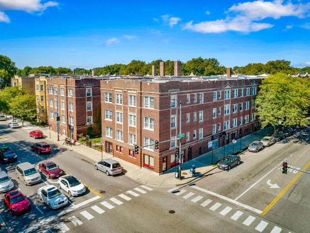 2 BR, 1 BA Apartment 5208 N Damen Ave Unit 2000 2C, Chicago, IL 60625