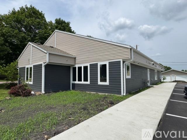 2 BR, 1 BA Apartment 520 6th St, Unit B, Nicollet, MN 56074
